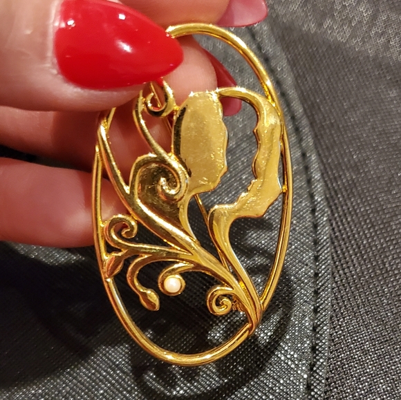 Ruta Reifen | Jewelry | Ruta Reifen Brooch | Poshmark